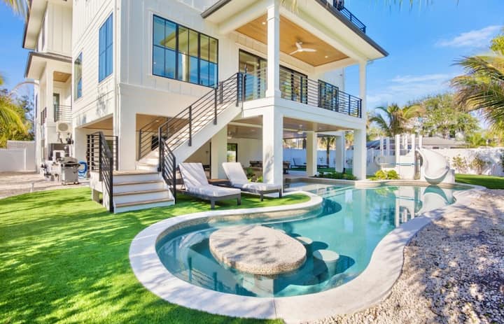 Brand New Beach House With Water Slide/arcade - Siesta Key, FL