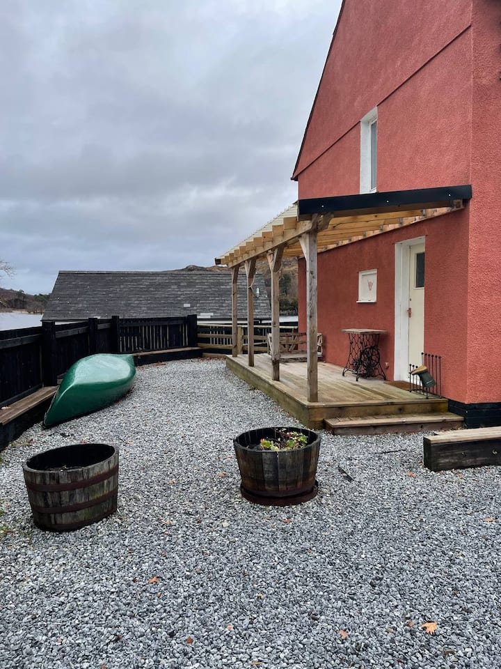 The Lochside Shepherd - Loch Shiel