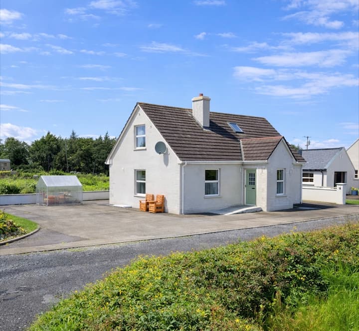 Sonny’s Rest, Ardara - Portnoo