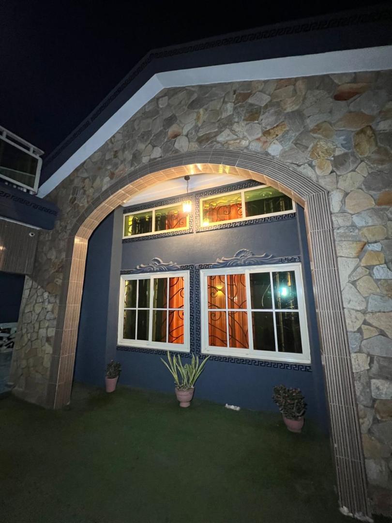 Villa moderne et paisible à Calavi - Maisons à louer à Abomey Calavi, Bénin, Littoral Department ...