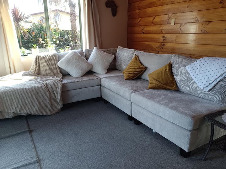 Cozy Papamoa Home Close To Beach - Papamoa