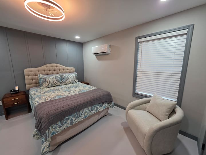 Modern 1 Bedroom Apt-full Kitchen-w/d - Albany, GA