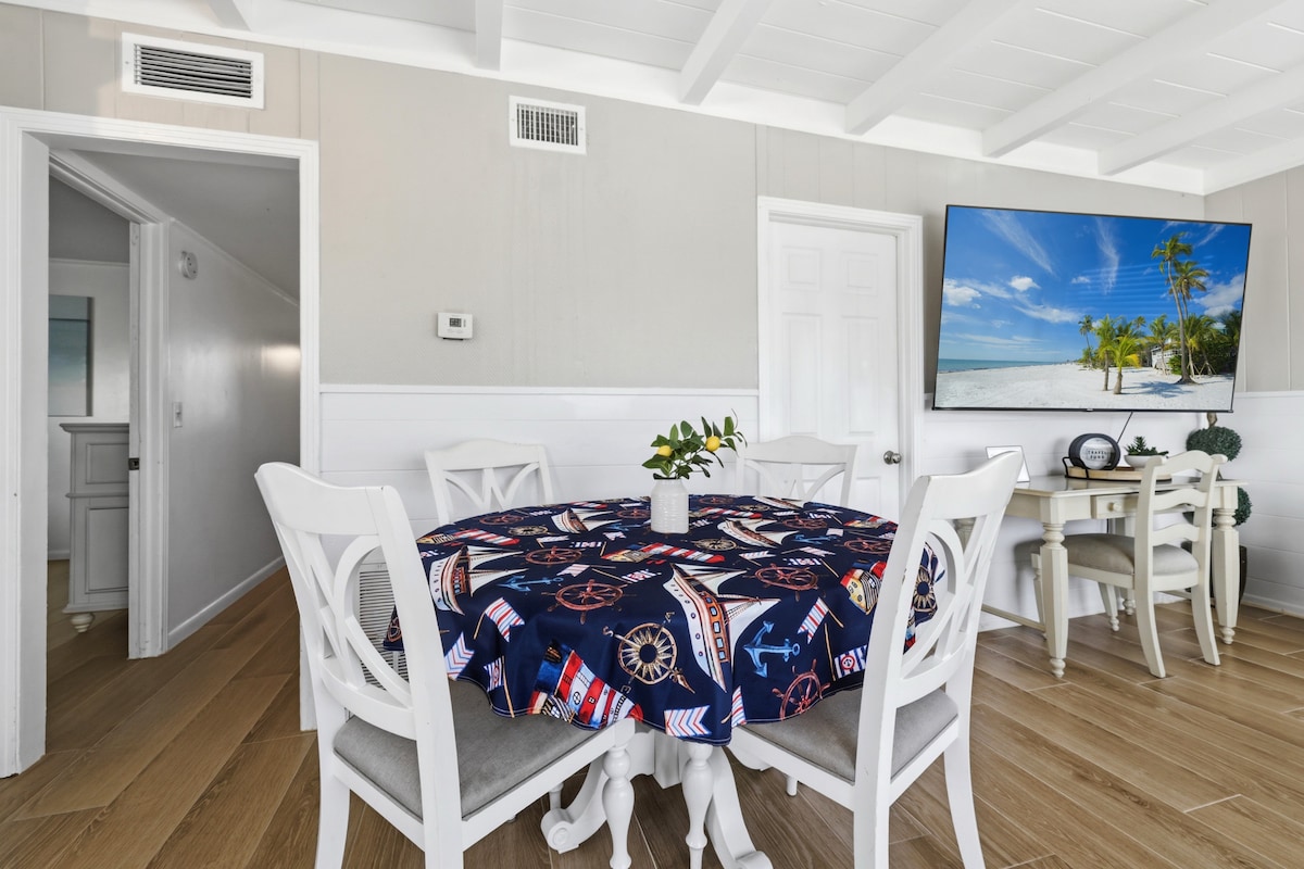 ¡NUEVO! The W en Loma-3 millas hasta la playa - Casas en renta en Fort ...