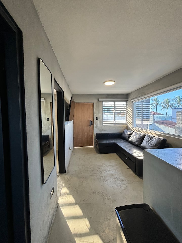 Bayview Apartment - Levittown