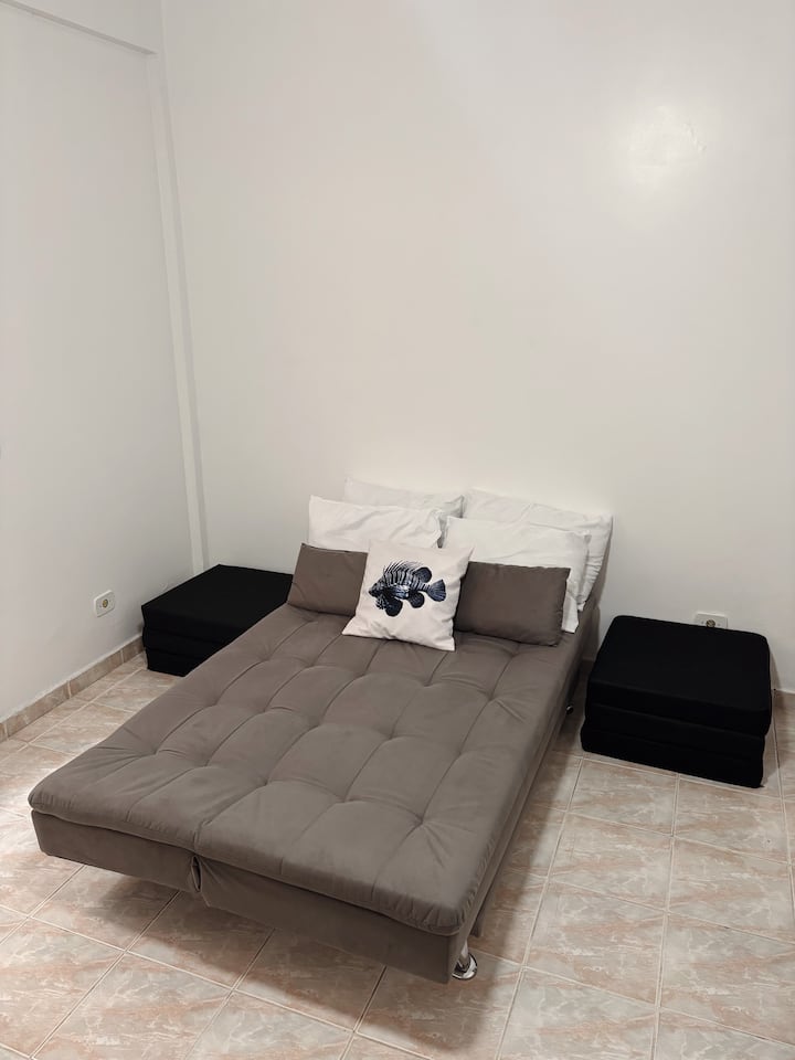 Kitnet A 250m Da Praia C/ Vaga - Canto Do Forte - Praia Grande