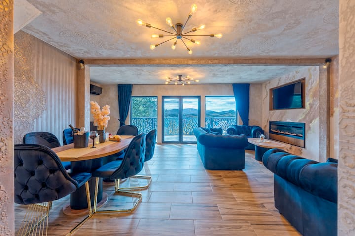 Uživaj U Luksuzu I Miru, Tik Uz Centar Zlatibora. - Serbia