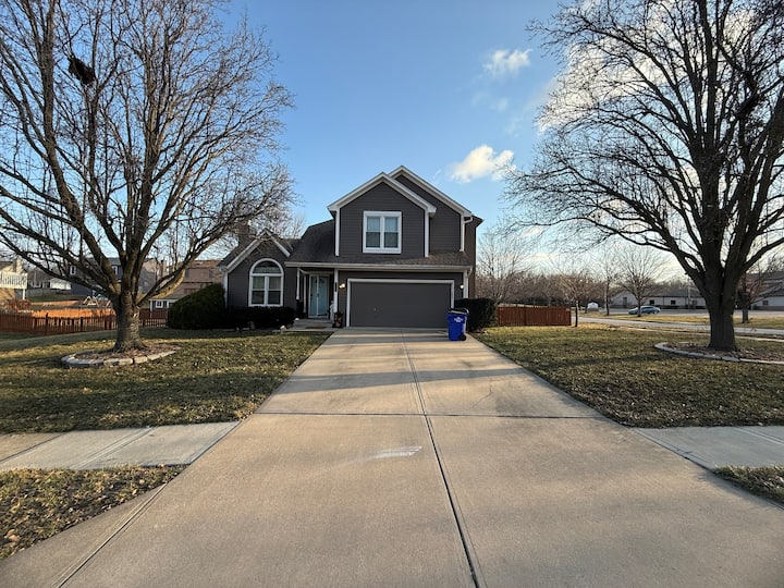 Spacious Olathe Stay Near Kc Attractions - KC Wine Co, Olathe