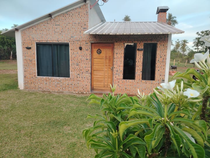 Cabaña Rústica En El Campo - Paraguay