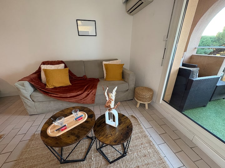 Studio Ensoleillé à Deux Pas Du Port & Des Plages - Hyères