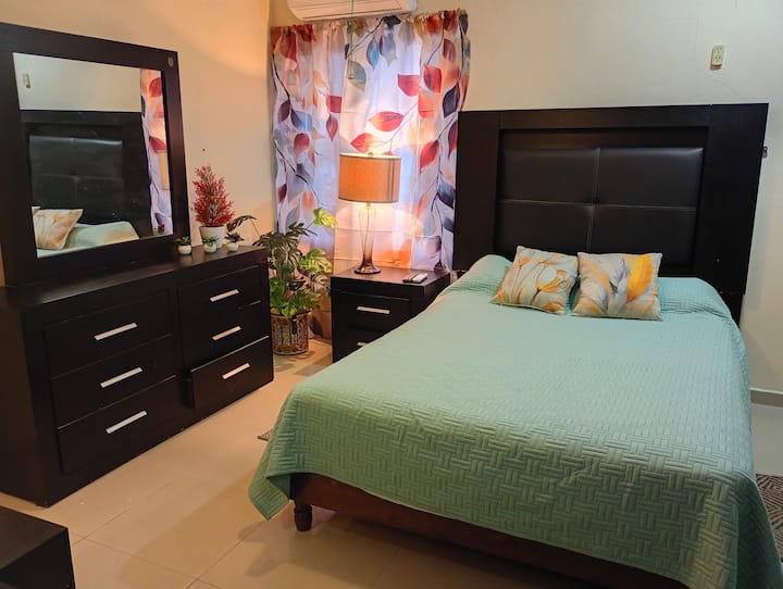 Habitación Cerca De Valle Oriente - Monterrey