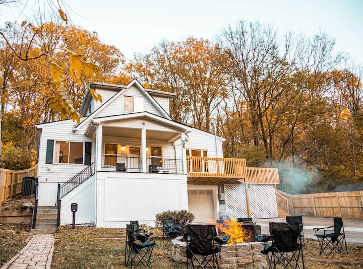 Compound 7 Minutes To Downtown | 10 Parking Spots - Cincinnati, OH