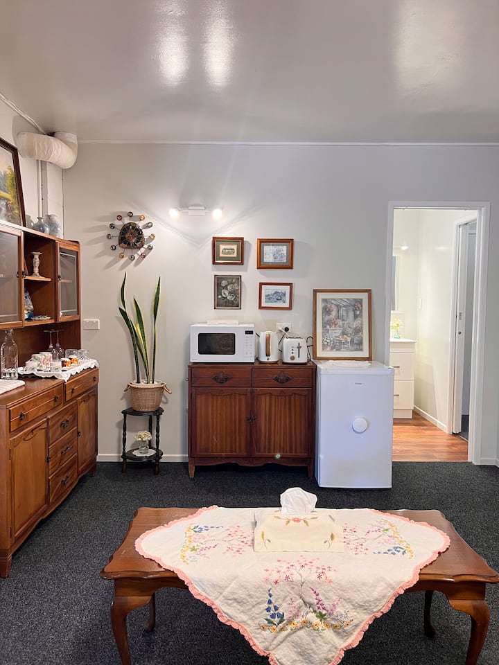 Little Apple Cottage - New Plymouth