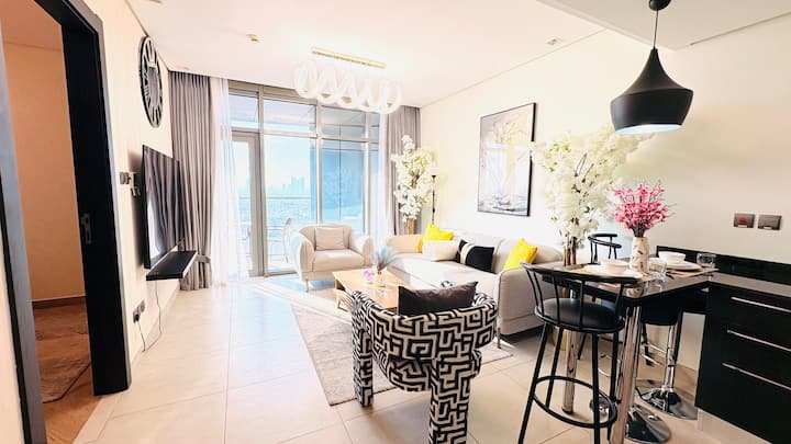 Sky View 36th Floor 75 Inch Smart Tv Fast Wi-fi - Bahrain