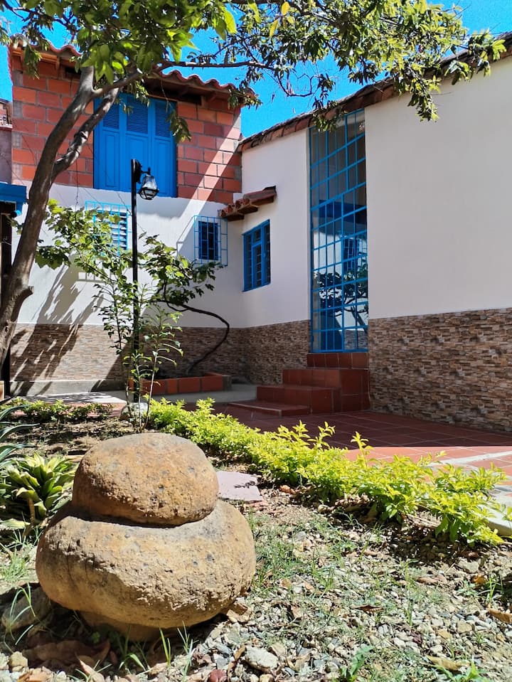 Cozy Spacious Home In San Gil • Wifi - San Gil