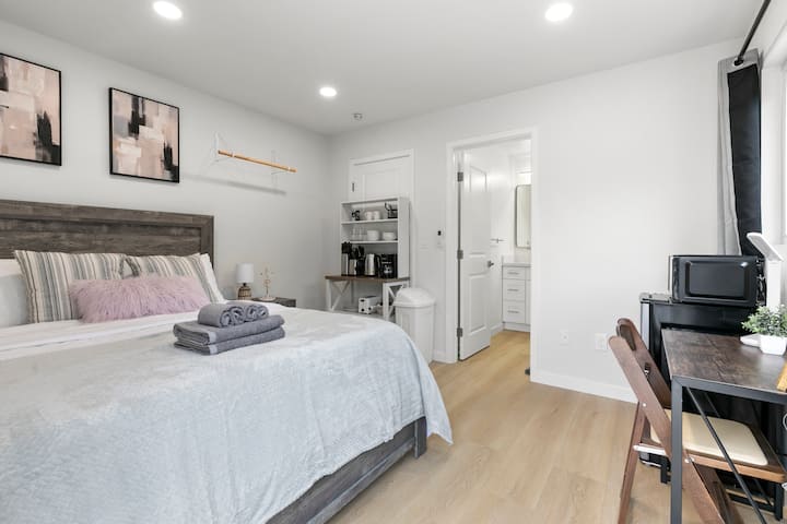 Jane's Home (Lw) | Private Guest Suite W Bath+hvac - Mountain View, CA