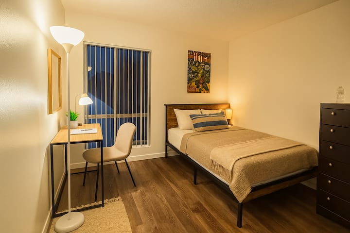 Private Room With Bath In Prime Location Redondo - Palos Verdes Estates, CA