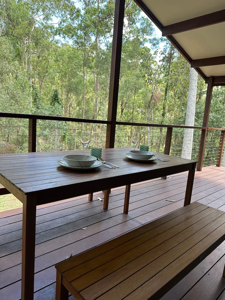 Cashmere Cabin - Quiet Retreat Overlooking Reserve - Brisbane