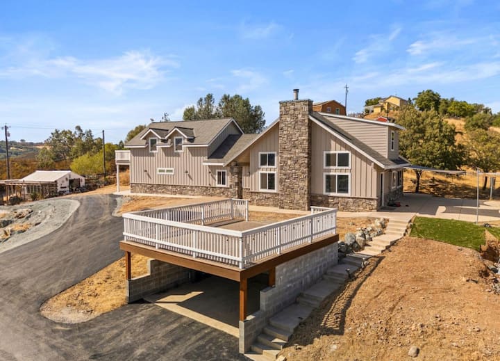 4 Bedroom House With A View And Hot Tub - American River Resort, Coloma