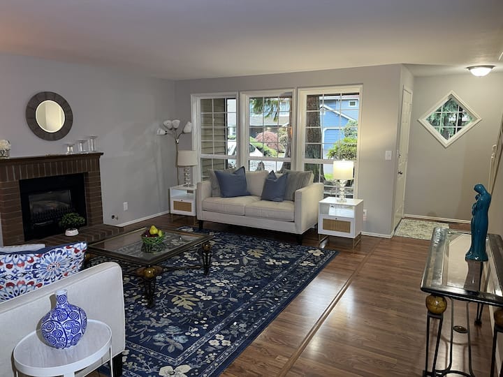 Entire Home In Sammamish, Washington - Issaquah, WA