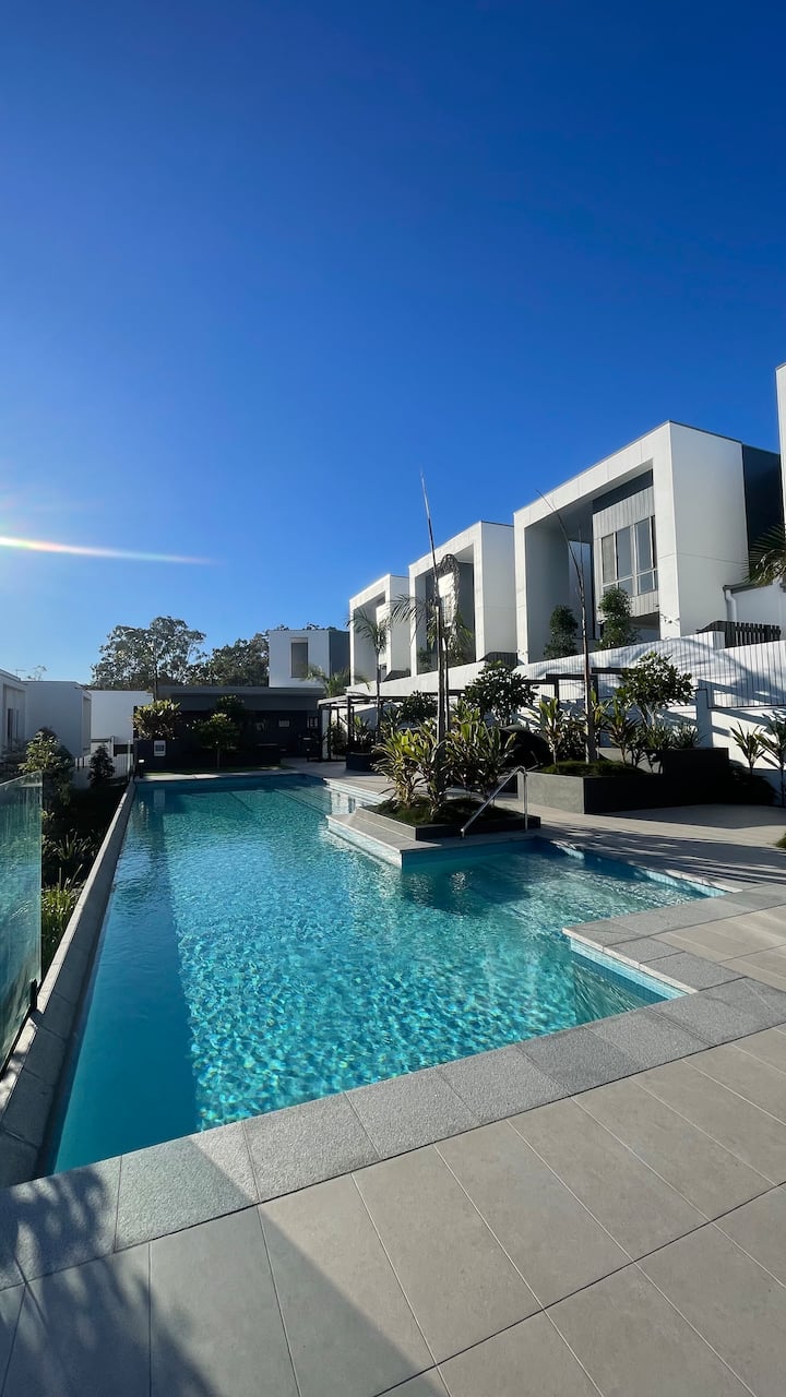 Treetops Homestay In Kenmore -