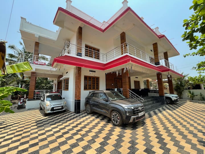Charming Villa Facing Lush Rice Farm With (Ac) - Ankola