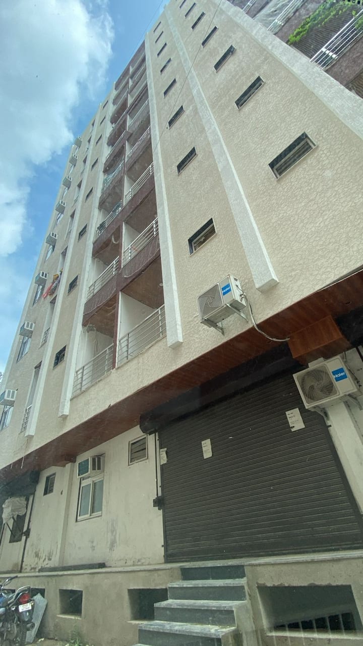 Cozy 1bhk Near Allen|kitchen, Study Area & Parking - Kota