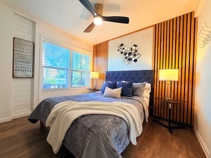 Quiet Lakefront Retreat Near Downtown - 奧蘭多, FL