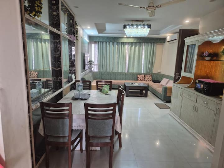 Air Bnb Lovely Living Home - Zirakpur