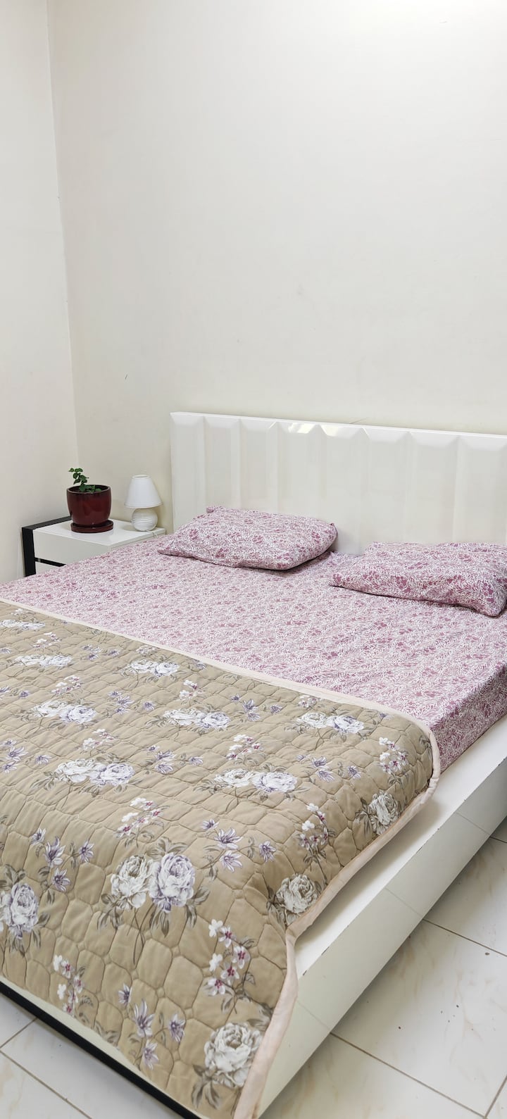 Cozy 2 Bedroom Apartment Near Sitra Town - 바레인