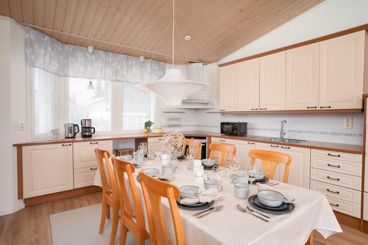 Villa Near Santa Claus Village I Sauna I Parking - Rovaniemi