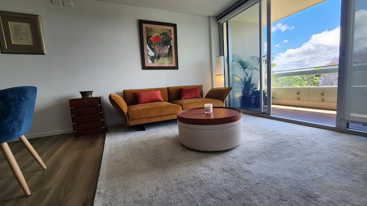 Stylish 2 Bedroom, 1 Bathroom With Shared Pool - 모스만