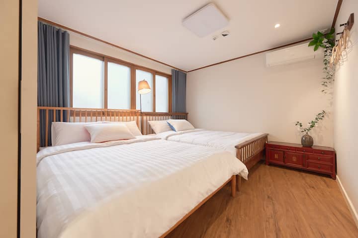 Seohong 서울역홍대 스테이 #Hongdae #Seoul Stn #Myeongdong - Seul