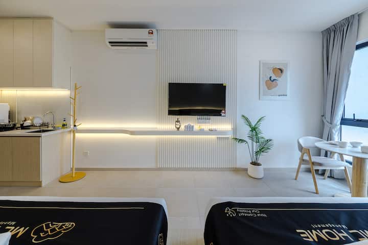 [-20%] The Lux Fam Studio | 4pax | Komtar Seaview - George Town