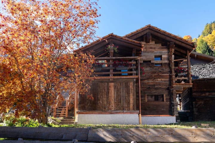Chalet Traditionnel Dans Le Vieux Grimentz - Grimentz