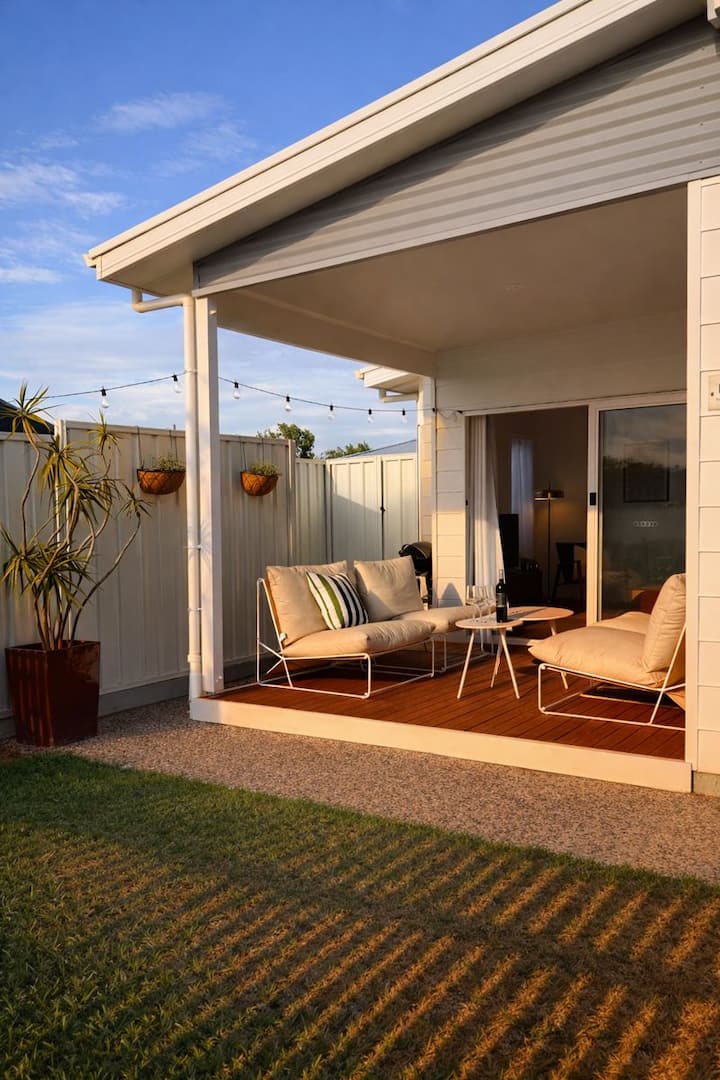 Aldinga Beach Retreat 𓇼 Walk To Beach & Cafes - Australia