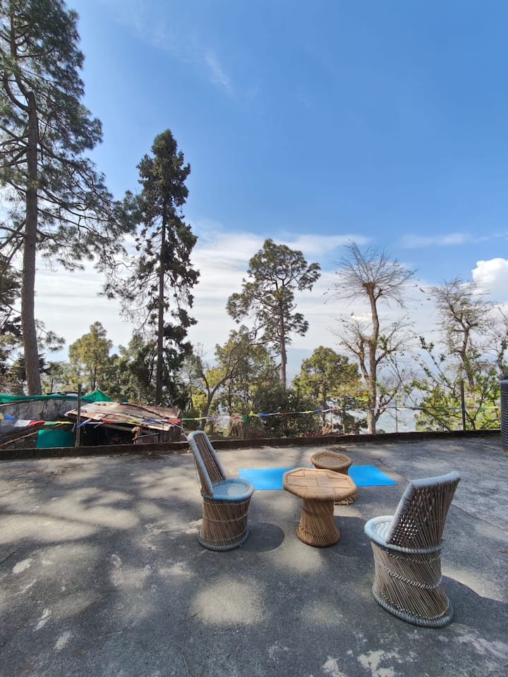 Heritage Home | Himalayan Terrace | Kasar Devi - 알모라