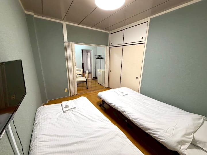 ゲストハウスひまわり セルフチェックイン 瓦町駅徒歩5分 - 다카마쓰시