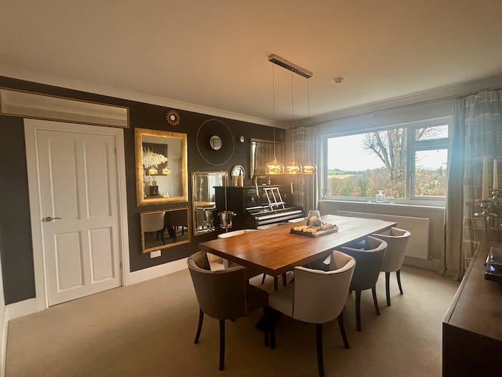 Detached House With Beautiful View Central Douglas - Isle of Man