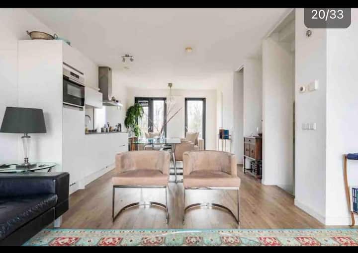 Centraal Gelegen Sfeervolle Huis Met Veel Ruimte. - Amsterdam