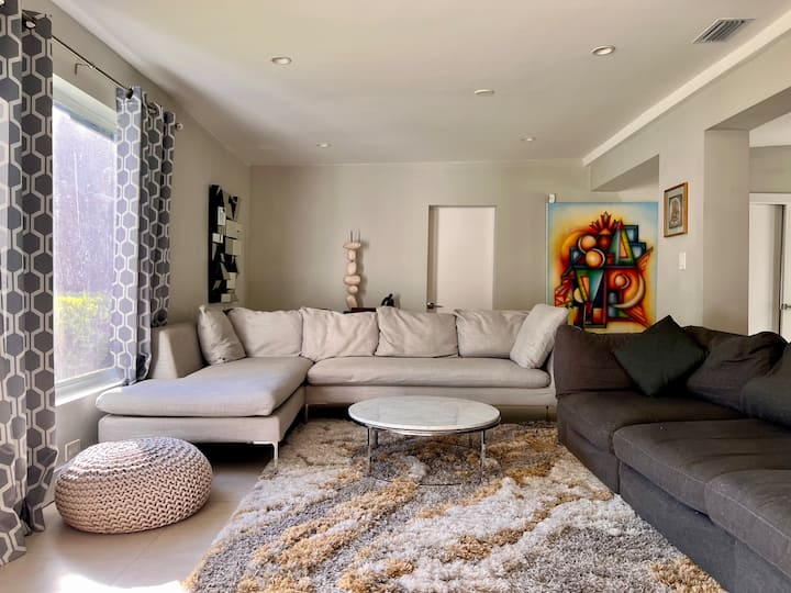 Miami 4br Home Family Comfort/business Convenience - The Bahamas