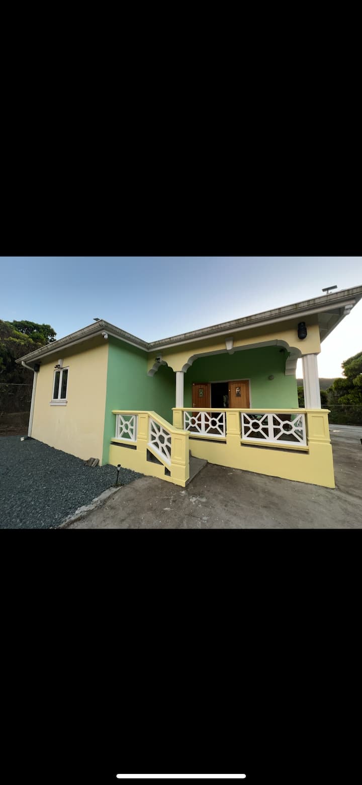 Peaceful Hillside Retreat Near Marigot Bay. - Saint Lucia