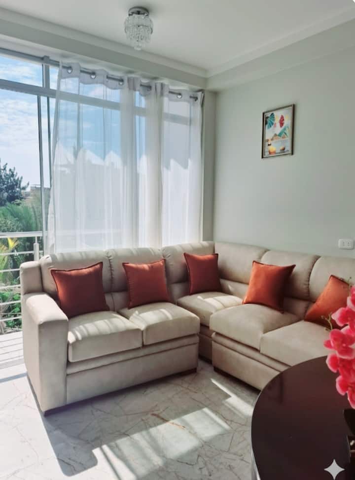 Los Robles 2 Habitaciones Con Balcón - Chiclayo