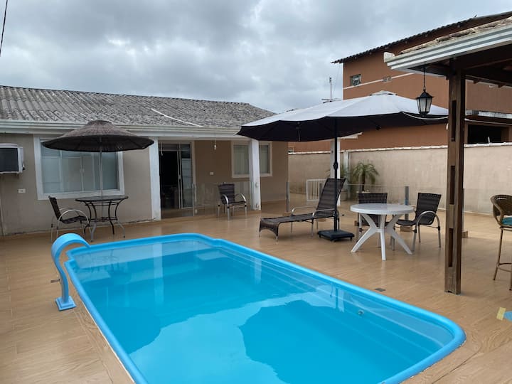 Casa Com 4 Quartos + Piscina Em Matinhos - Brazil