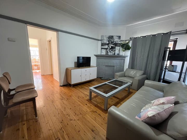 A Cosy Private Corner In The City - Bundeena