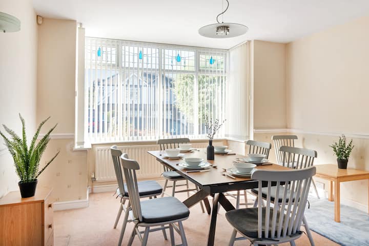 Spacious 3br | Wi-fi| Parking|centre | Contractors - Nottingham