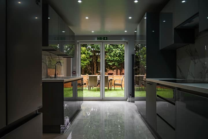 Hughenden Haven - High Wycombe