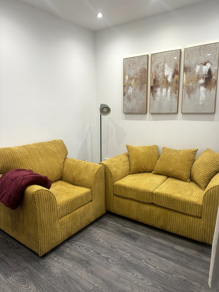 Weekly Special |10% Off |Wi-fi |Parking |Sleeps7 - Bedford