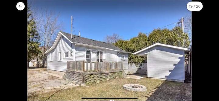 Turkey Point Hideaway - Delhi, ON, Canada