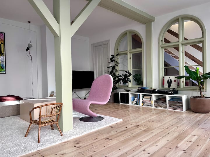 Authentic Backyard Townhouse Next To The Lakes - Copenhagen