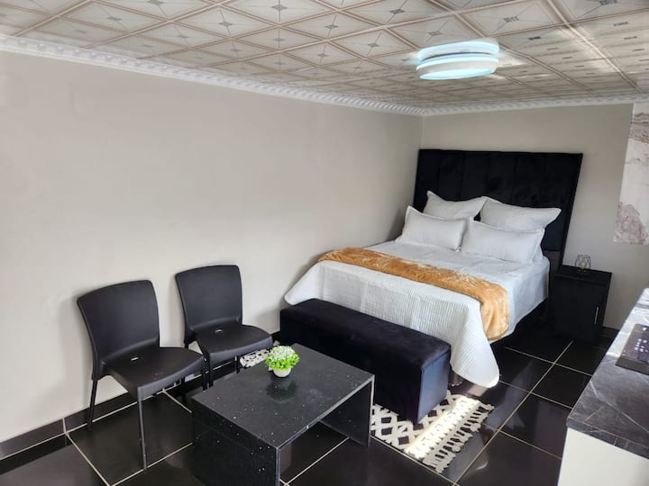 The Traveler’s Recharge - Randfontein